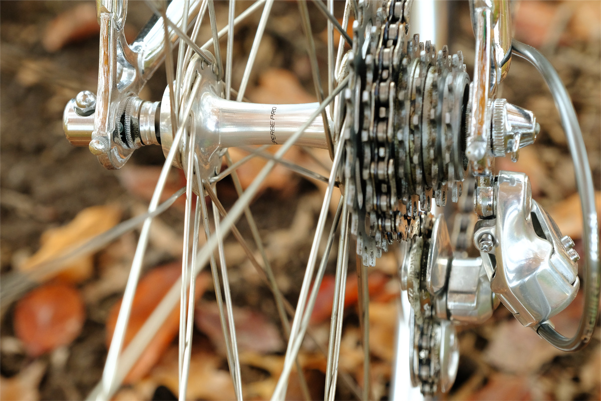 1984 Raleigh Prestige | The Simplicity of Vintage Cycles